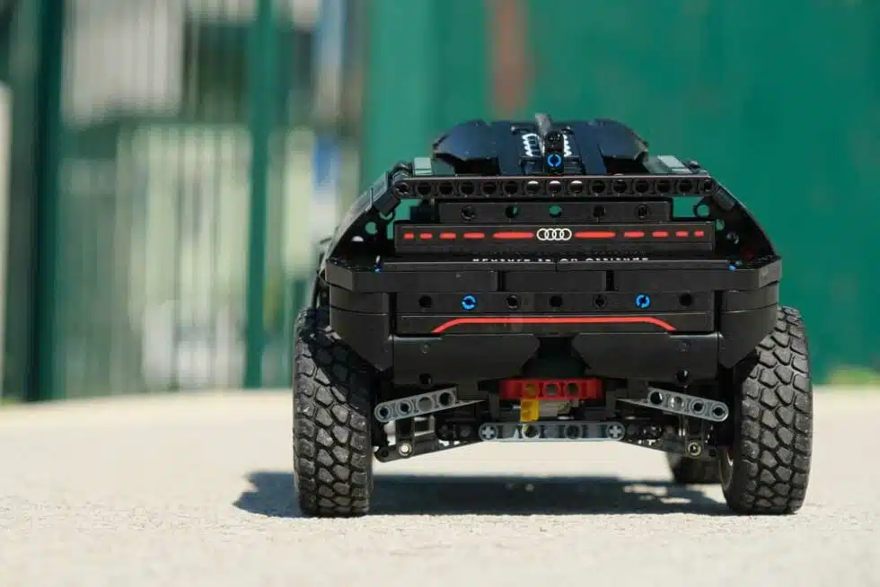 BuWizz Motorization Kit for 42160 LEGO® Technic™ Audi RS Q e-tron ...